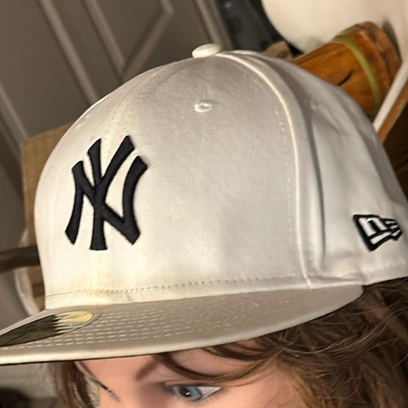New Era | Accessories | Ny Yankee White Unisex Cap | Poshmark